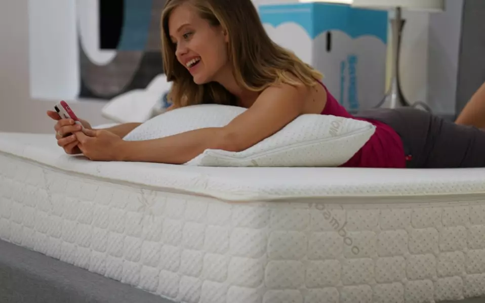 Snuggle-Pedic Matras Review: een Made In