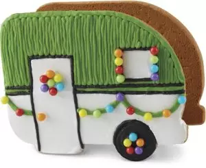 SPY Guide: 5 Creative Gingerbread House Kits 10146_2