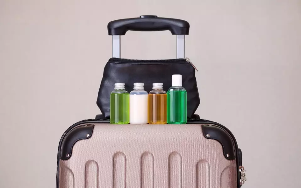 بهترین لوازم آرایش مسافرتی: صابون های طبیعی، اصلاح