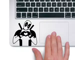 Superhero Schwag: 5 naljepnica, rukava i kućišta inspiriranih Marvelom za vaš laptop 10305_3