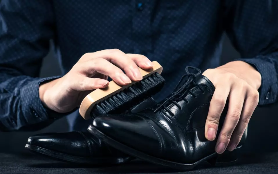 چمڑے کے جوتے صاف کرنے کا طریقہ