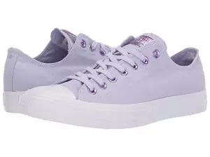 Виолетови патики Converse