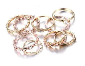 Komplet zlatih prstanov, ki ga je mogoče zložiti