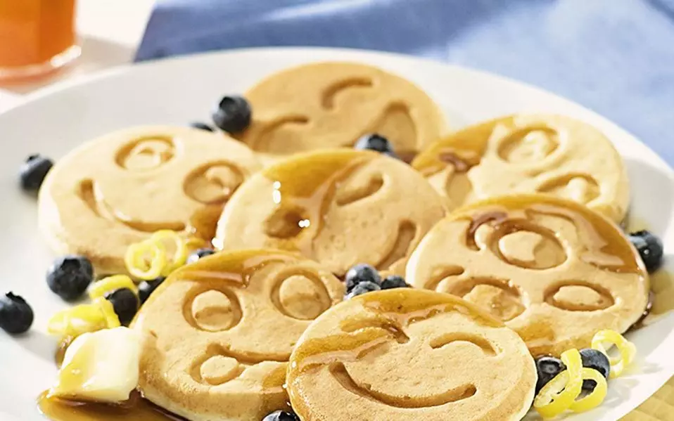 emoji pancake cetakan pan