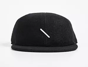 Deseñador de gorras de béisbol negras