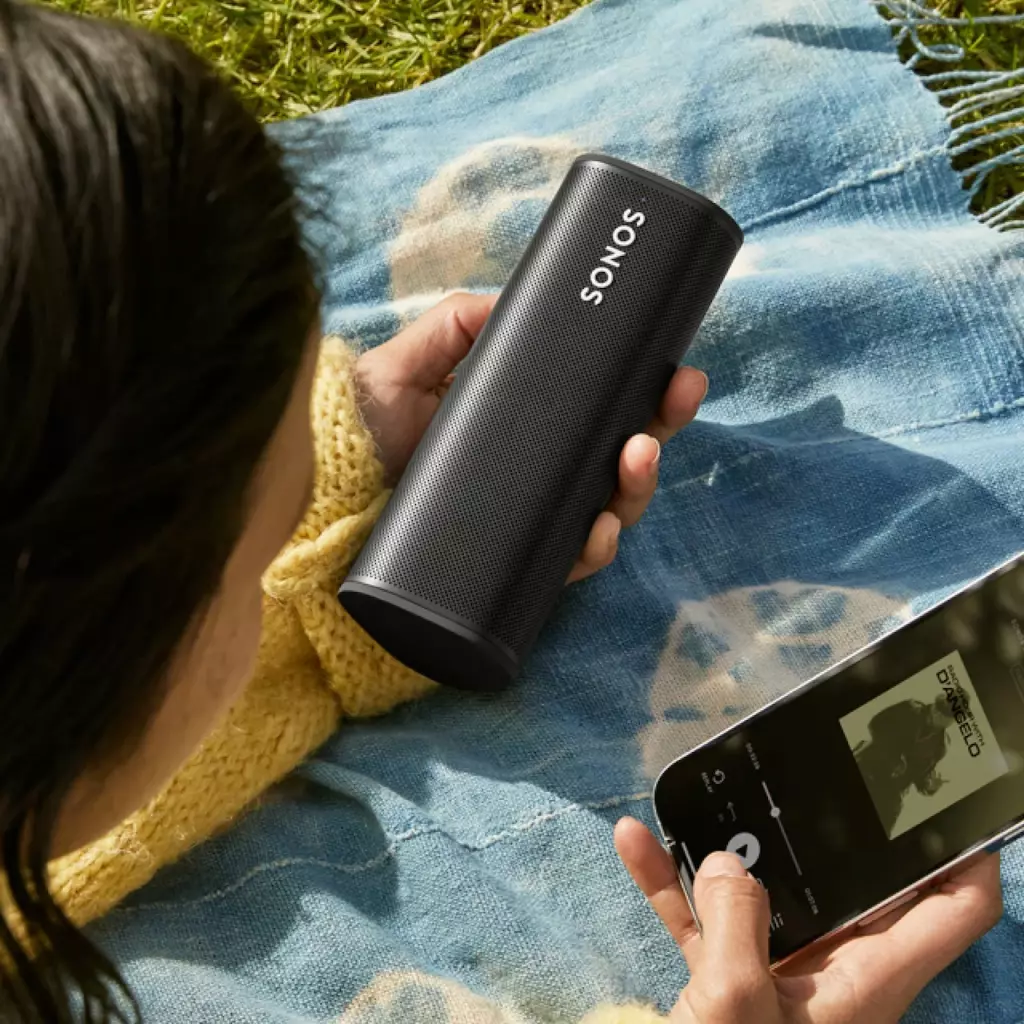 Pembesar suara perayauan Sonos, hadiah teknologi terbaik
