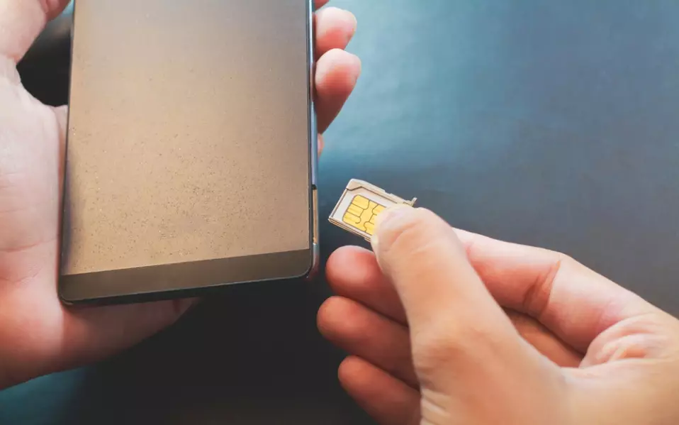 Mga Adapter sa SIM sa Smartphone