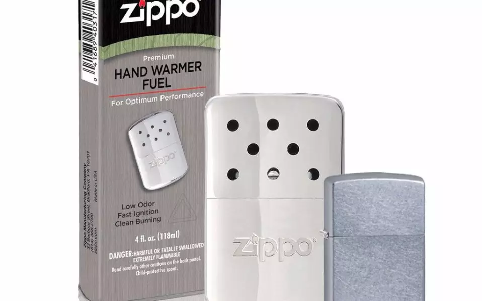 Ọkụ aka dị n'akpa nke Zippo ga-edobe