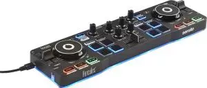 Basement Traxx: 8 Qhov Zoo Tshaj Plaws DJ Mixers rau Intro-Level Mixmasters 11431_4