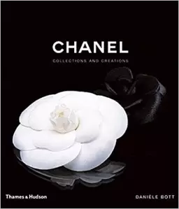 Chanel: Koleksiyonlar ve Kreasyonlar - eşler için en iyi hediyeler
