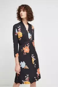 Літнє французьке плаття з квітковим принтом