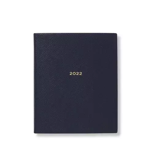 Smythson 2022 Premier Fashion Agenda يوم لكل صفحة