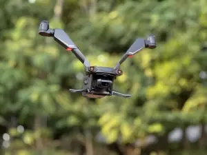 Malý dron V-COPTR FALCON