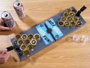 Potovalni set Mini Beer Pong