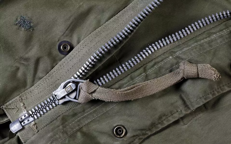 Stuck Zipper Solution: M Essentials Zip