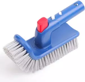 brosse de piscine