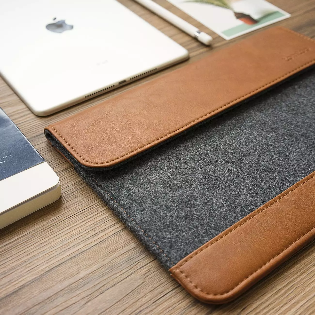 Tomtoc Ultra Slim Tablet Sleeve