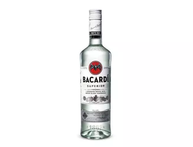 Su'ega cocktail a le Bacardi