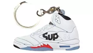 Sneaker Keychain Nike Supreme