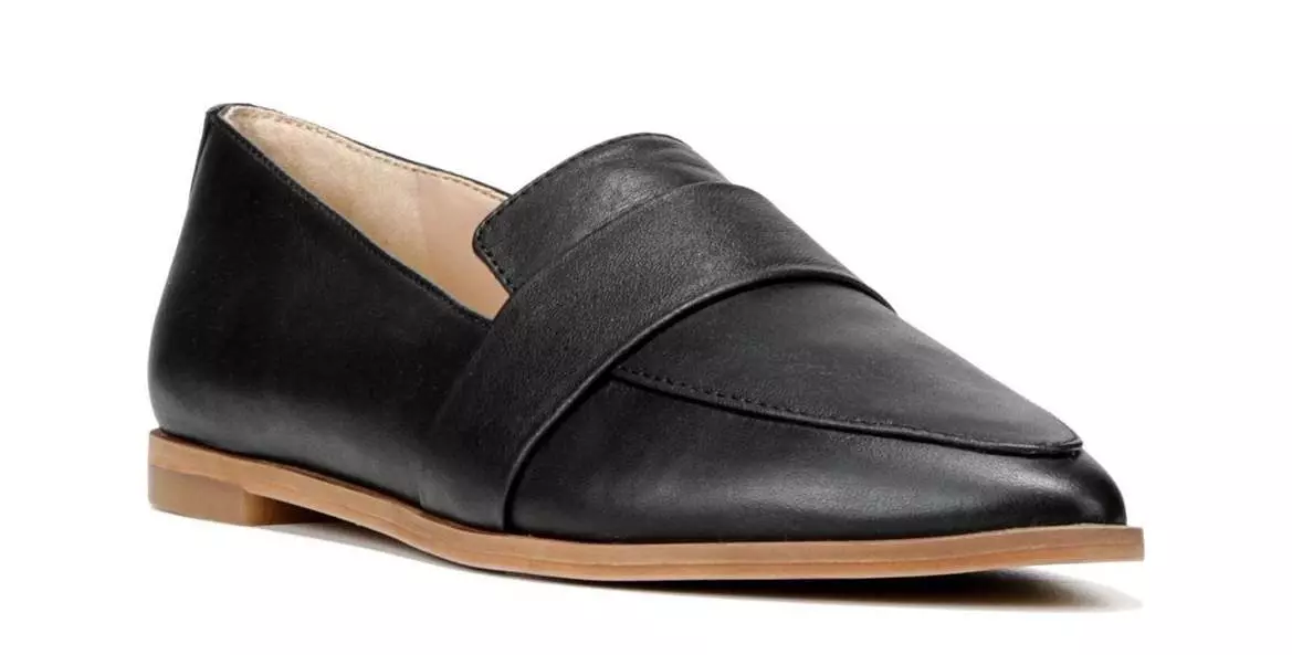 Pointed Toe Flat Dr. Scholls