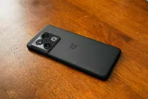 OnePlus 10 Pro anmeldelse