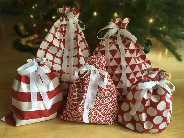 Reusable Fabric Gift Bags ni Appleby