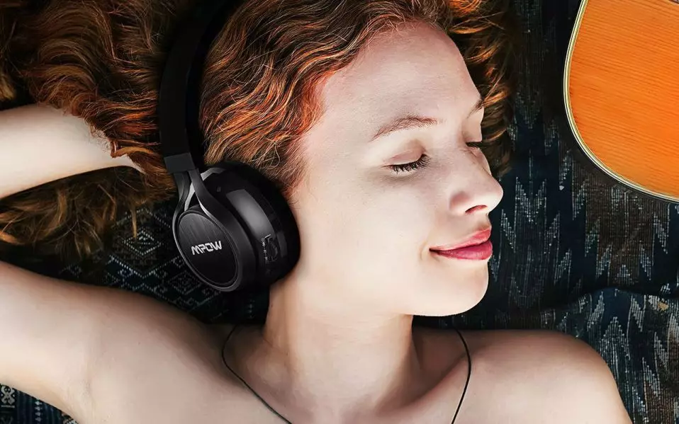 Lub mloog pob ntseg muag: Khw Bluetooth Headphones Hauv qab
