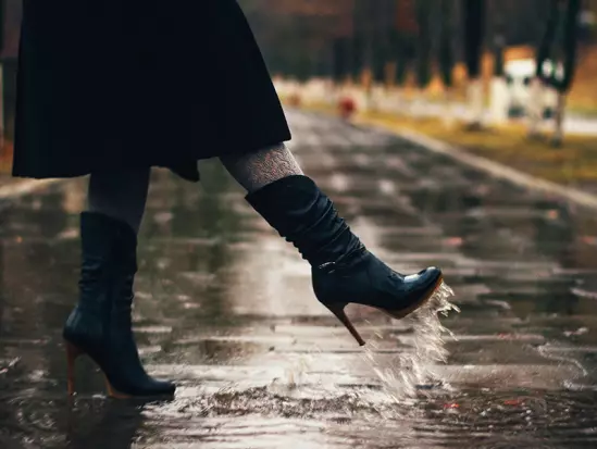 Miten vedenpitävät kengät: 5 parasta