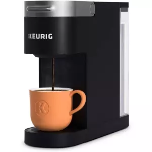 Déileálann an lá príomh, Keurig déantóir caife