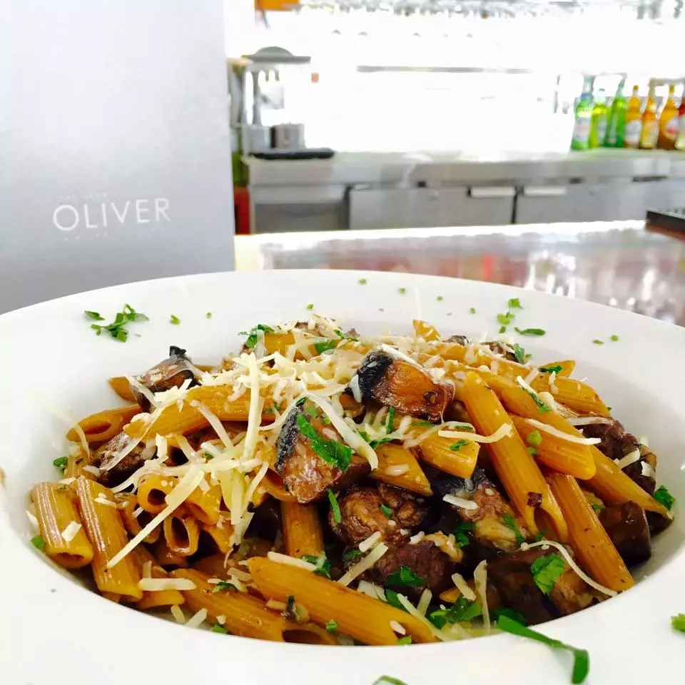 i-steak penne pasta olive cafe kanye ne-lounge gastropub