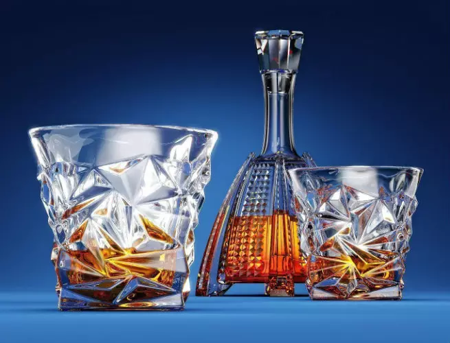 Ett whiskyglas som är snyggt och elegant, precis som din drink