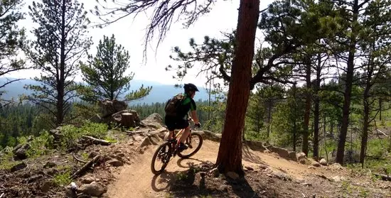 front range guides tour boulder