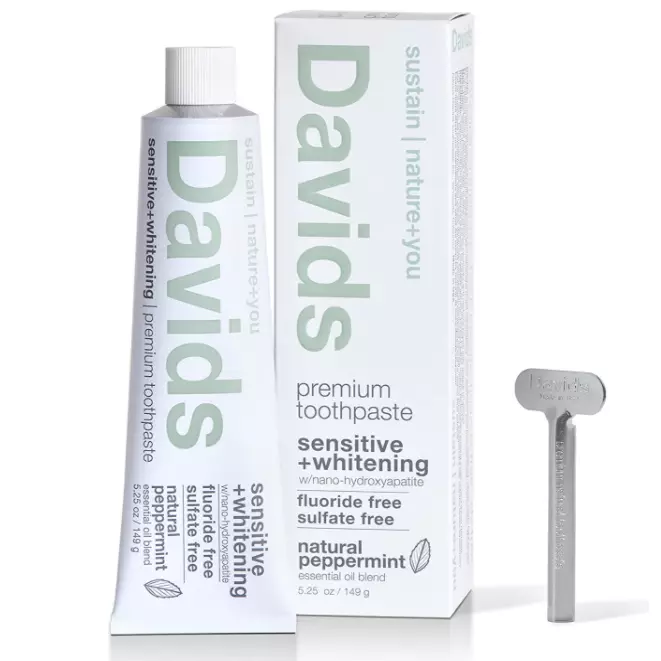 Pasta de dents amb hidroxiapatita blanquejadora de Davids Sensitive; millor pasta de dents per a dents sensibles