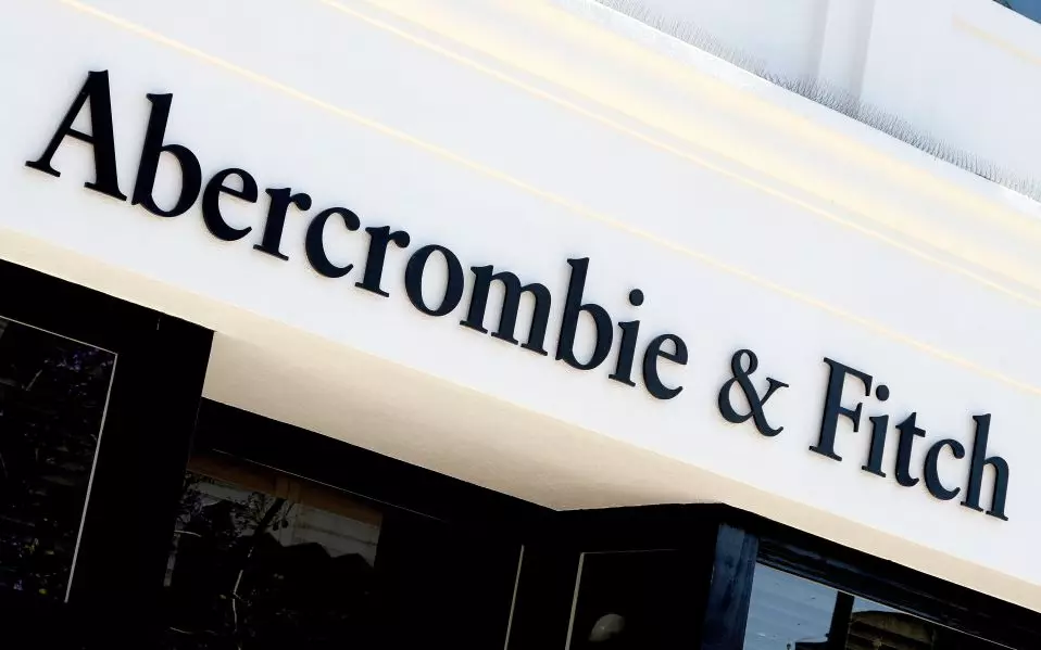 Hoe Abercrombie verbruikers wat gee