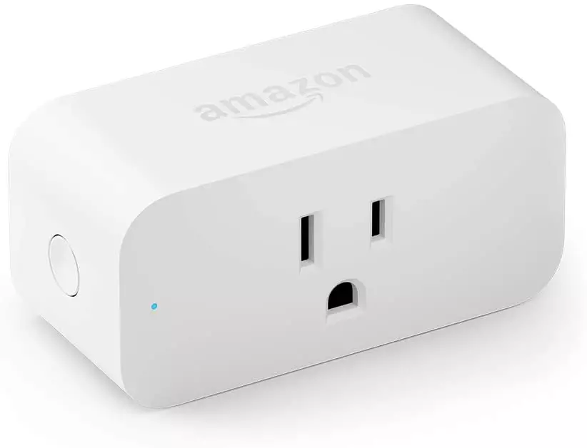 iň ajaýyp tehnologiýa enjamlary - Amazon Smart Plug