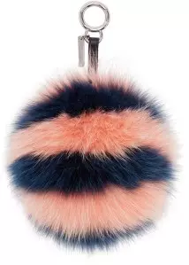 6 elegante alternativer til Fendi Bag Charm 14570_3