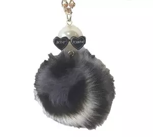 6 Alternattivi Chic għall-Fendi Bag Charm 14570_4