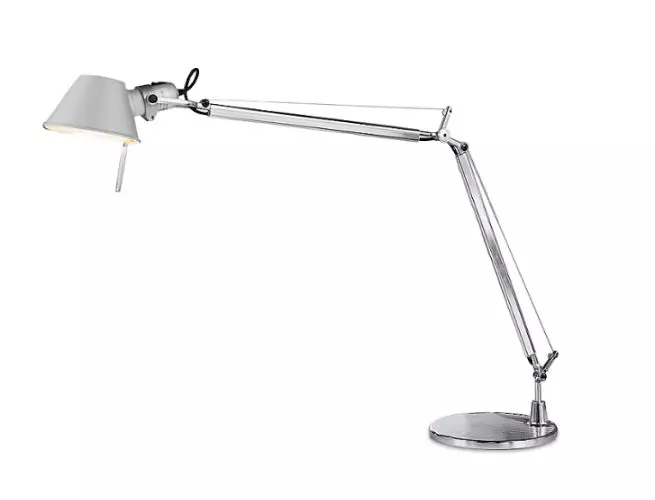 masa lambası tolomeo tasarımı elinizin altında