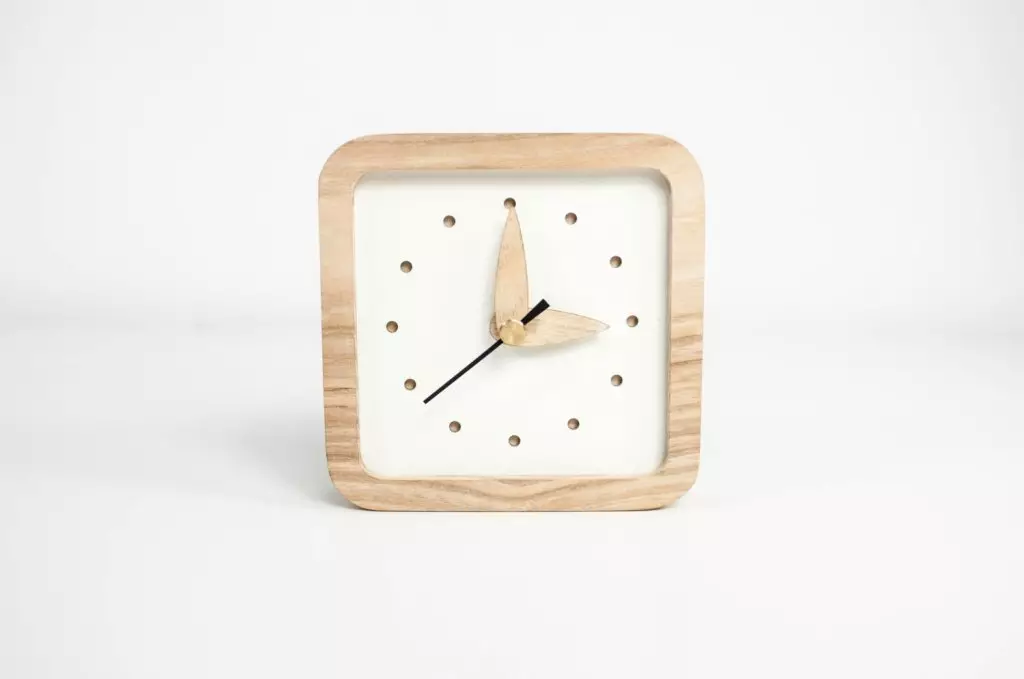 Promi Design שעון שולחני קטן מעץ, מתנות לאמא