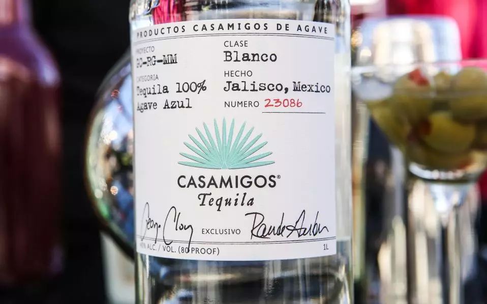 George Clooney Ngajual Casamigos Tequila Brand