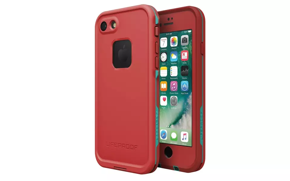 LifeProof iPhone Case သည် သင့်အား ကာကွယ်ပေးသည်။
