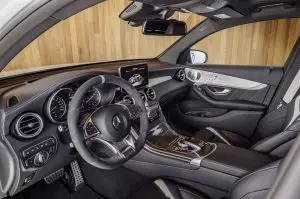 interior Mercedes AMG GLC 63