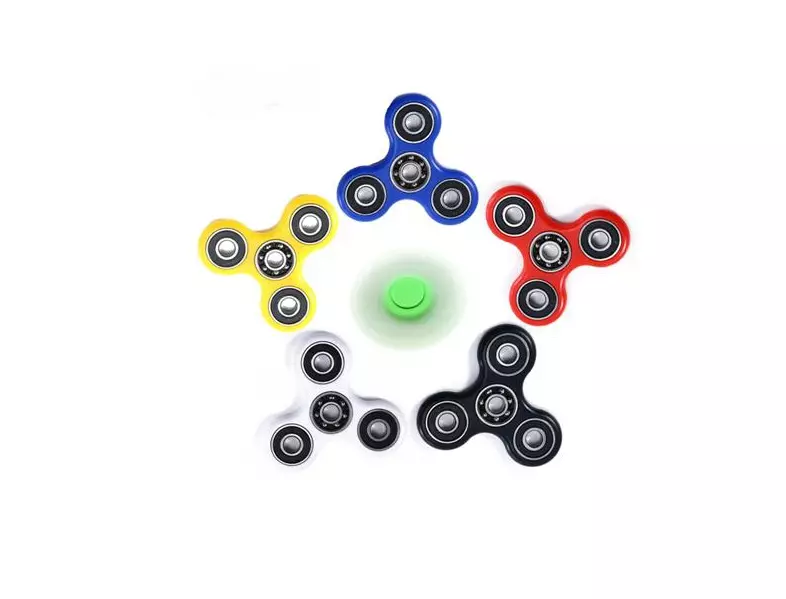 Fidget Spinner: 5-Packs آن سیل پر ہیں۔