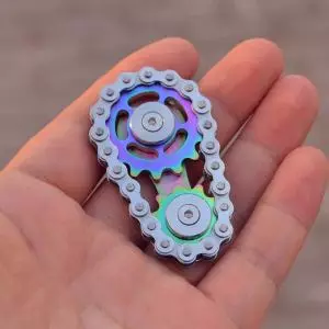 ĉeno fidget spinner jkcreativesg