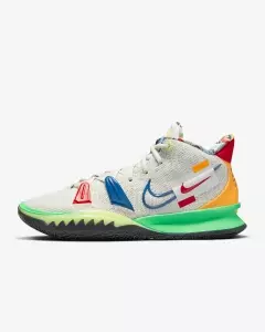 Zapatillas de baloncesto Nike multicolor