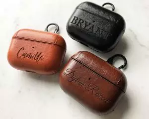 aprilandkiwi leather case Pinakamahusay na Airpods Case