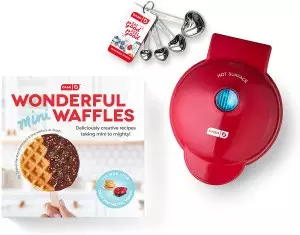 Dash mini waffle maker, labing kaayo nga regalo sa Valentine's Day 2021