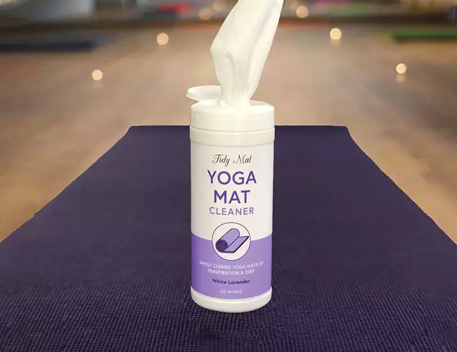 cum să curățați saltea de yoga