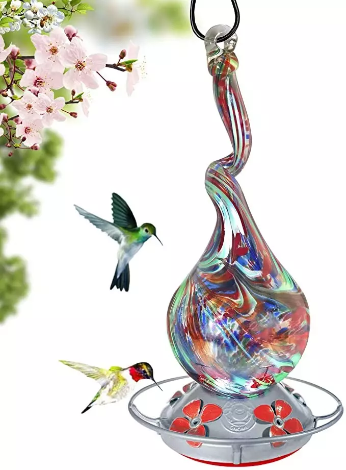 ručně foukané skleněné krmítko pro kolibříky od Grateful Gnome, nejlepší krmítka pro kolibříky