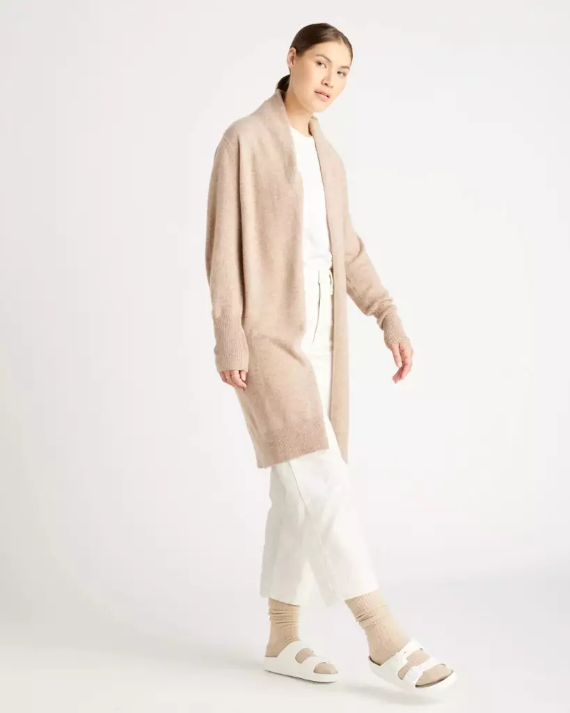 Mongolian cashmere cardigan sweater, khoom plig rau nws